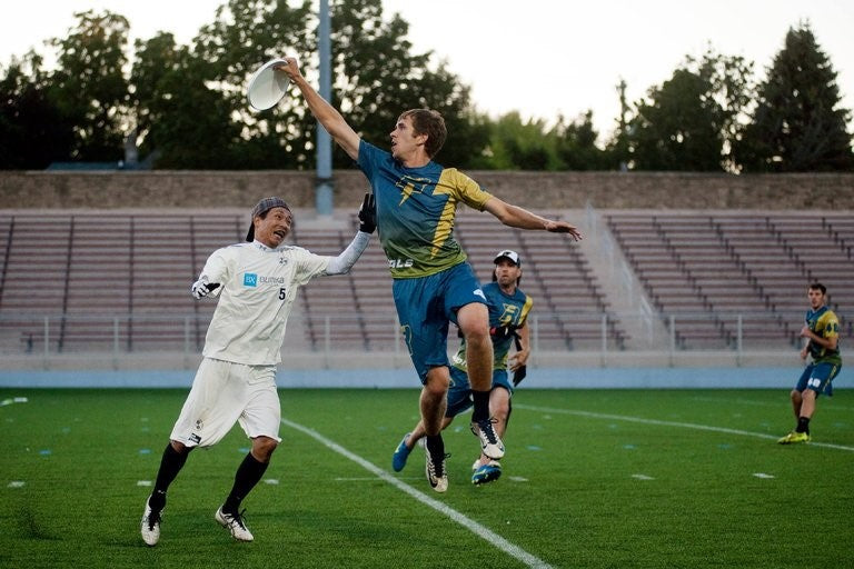 Ultimate Frisbee- No Ref, No Problem — www.x-wear.com